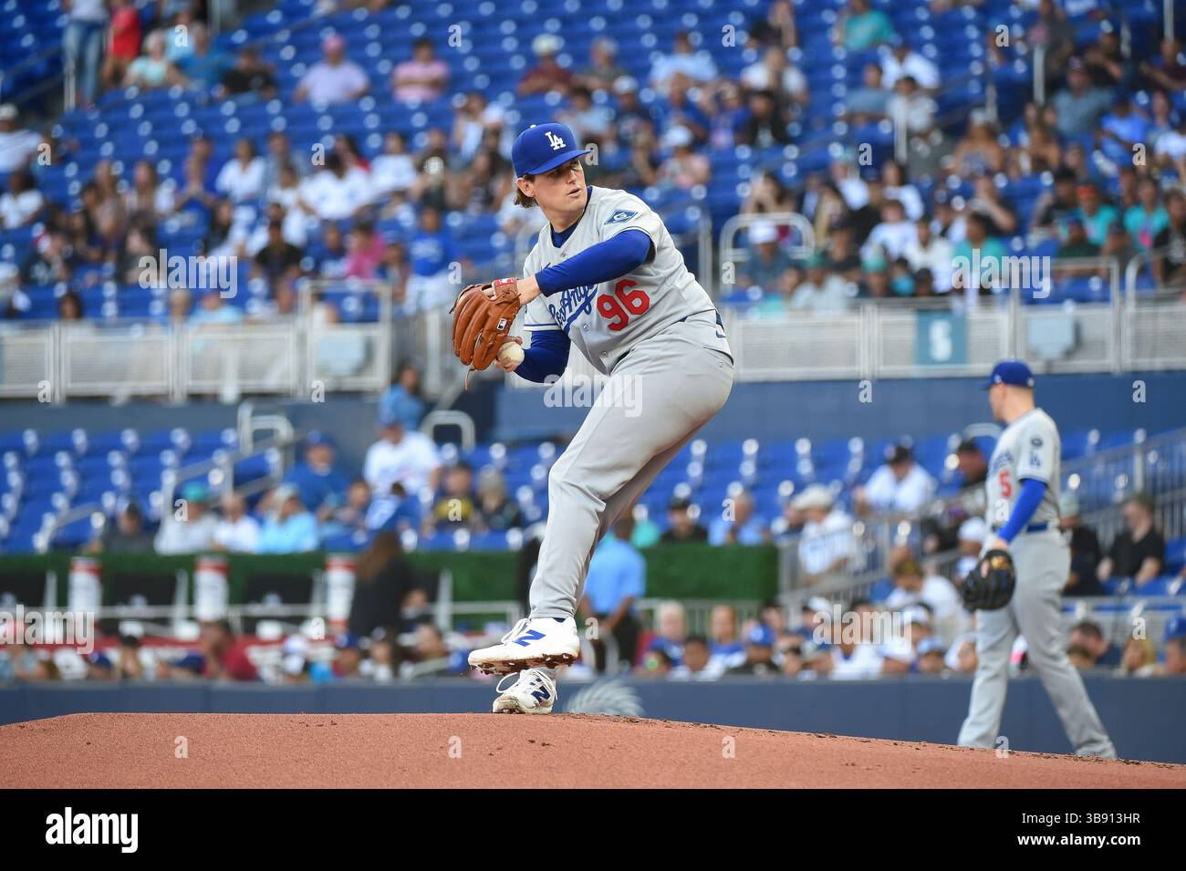 Shohei ohtani dodgers miami marlins hi-res stock photography and images ...