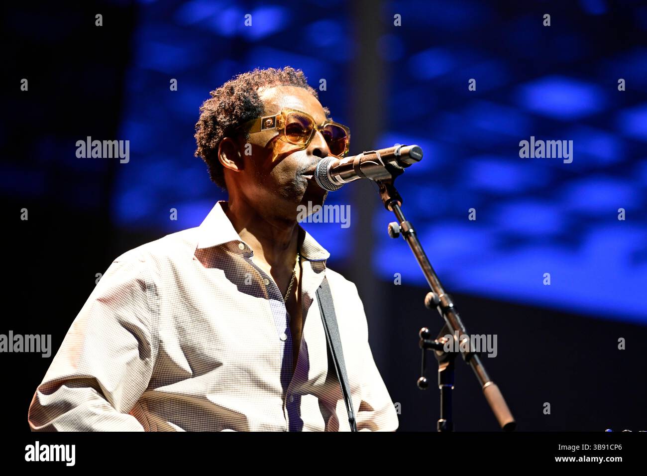 April 26, 2025: The NORTH MISSISSIPPI ALLSTARS perform during the ...