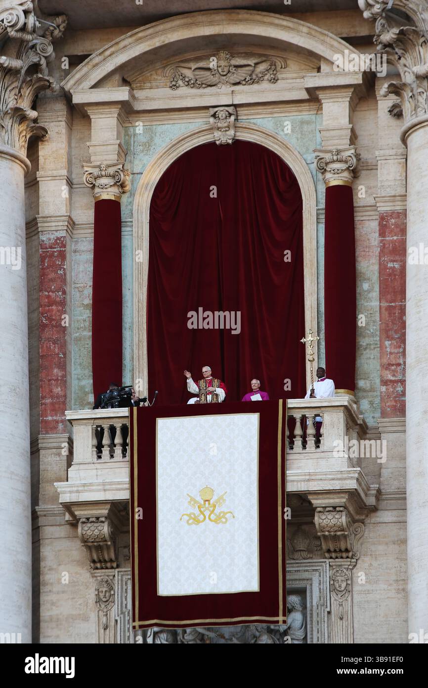 VATICAN CITY - Cardinal Robert Prevost appears on the balcony after ...