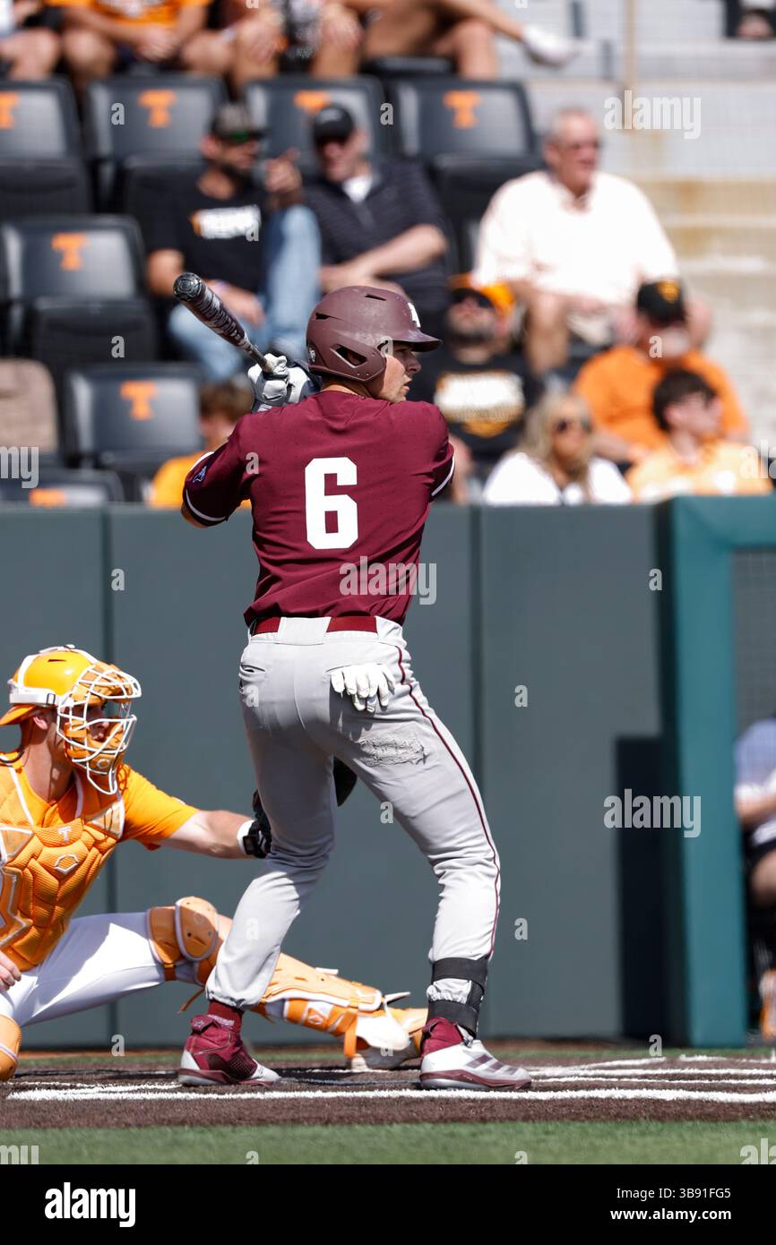 Texas A&M Aggies shortstop Kaeden Kent (6) at bat during Game 1 of a ...