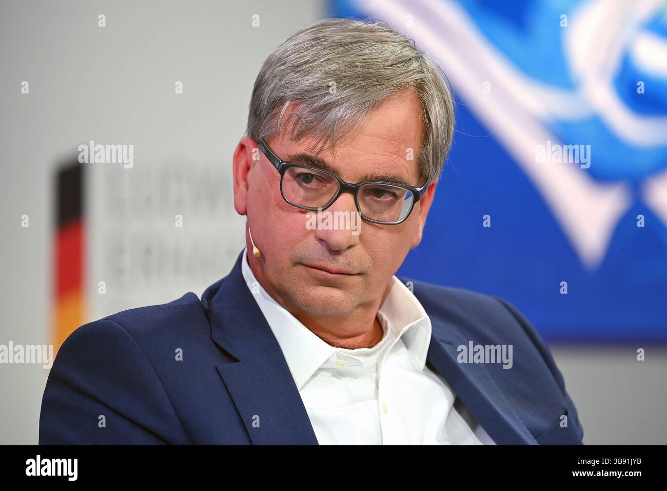 Gmund, Deutschland. 08th May, 2025. David Knower, Chairman of ...