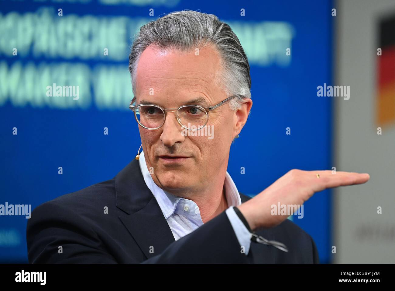 Marcus Berret, Global Managing Director Roland Berger, single image ...