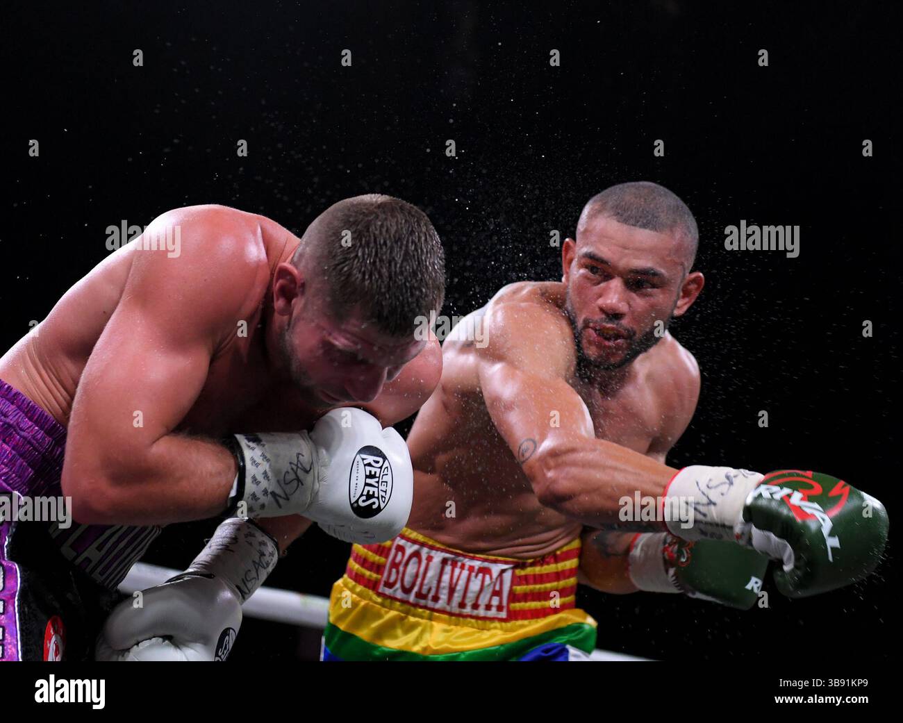 December 17, 2022, Las Vegas, Nevada, USA: JOSE UZCÁTEGUI landed a ...