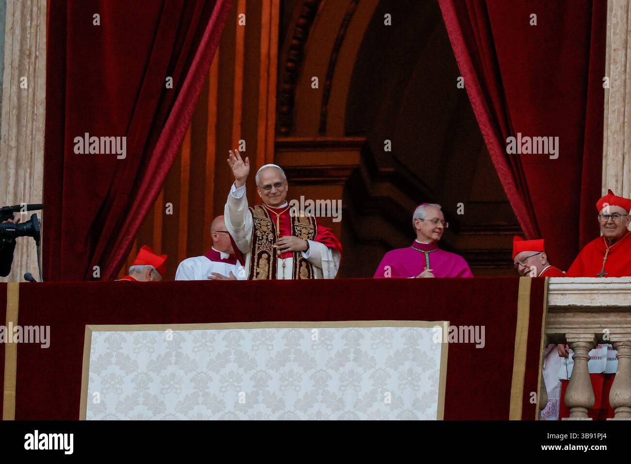 San Pietro, Italy. 08th May, 2025. during the Conclave, St. Peter's ...