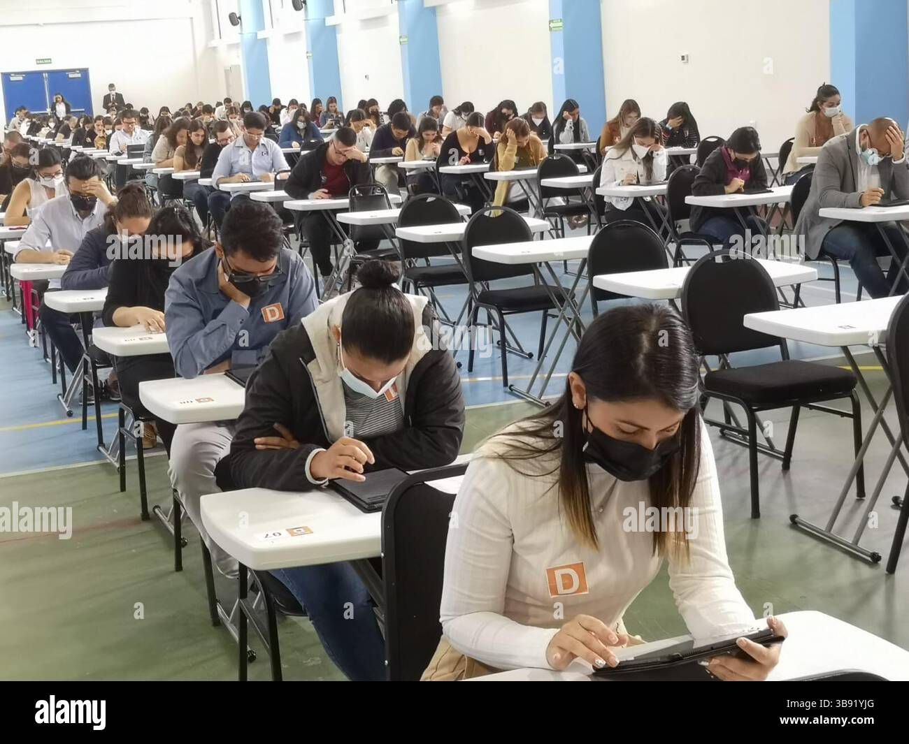 Su vida cotidiana hi-res stock photography and images - Alamy