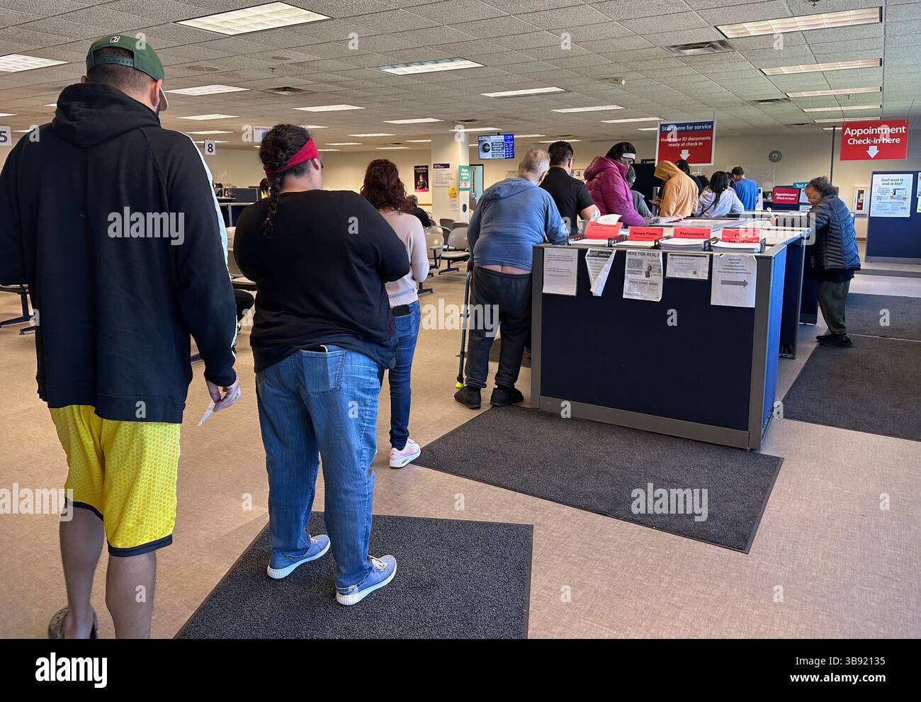 Wisconsin real id dmv jpg hi-res stock photography and images - Alamy