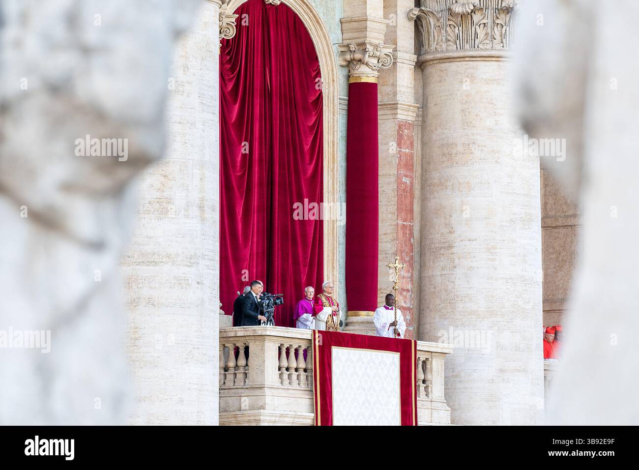 San Pietro, Italy. 08th May, 2025. during the Conclave, St. Peter's ...