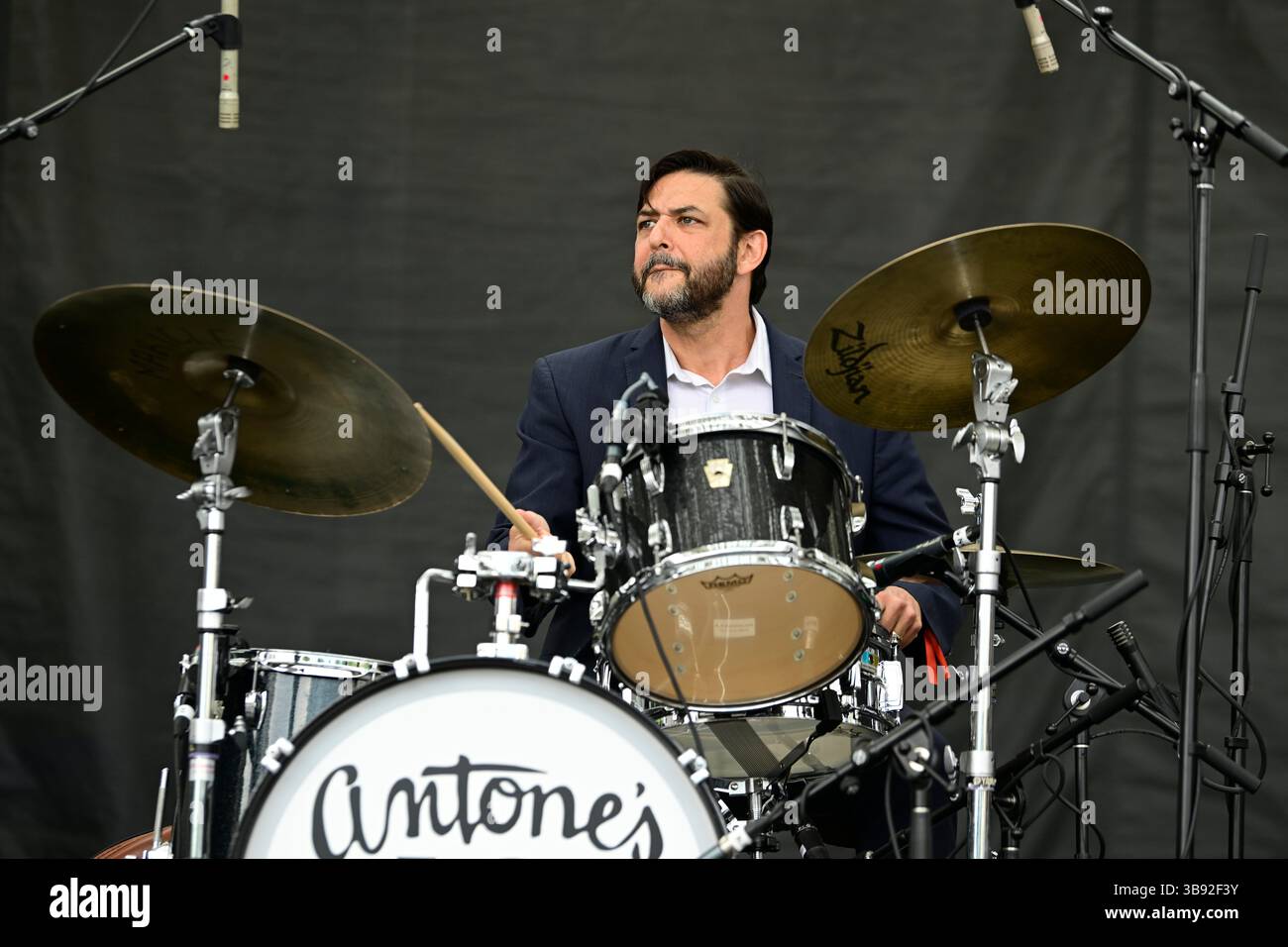 April 26, 2025: Drummer EVAN PAZNER with American soul singer Lee ...