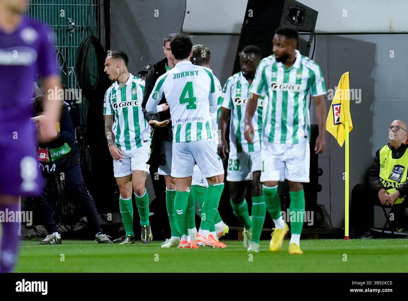 Florence, Italy. 08th May, 2025. Antony Matheus dos Santos of Real ...