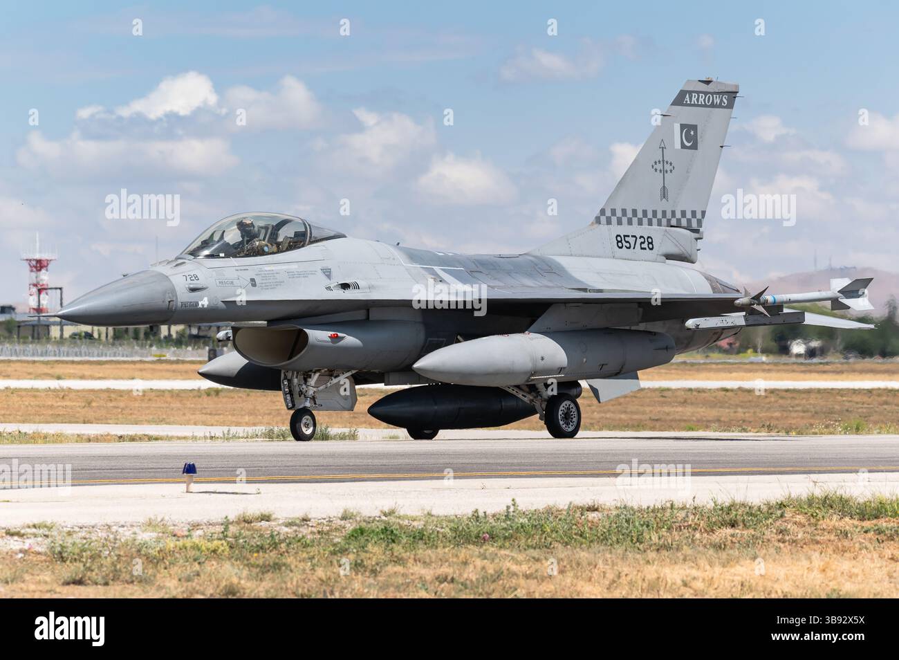 A General Dynamics F-16 Fighting Falcon fighter aircraft of the ...