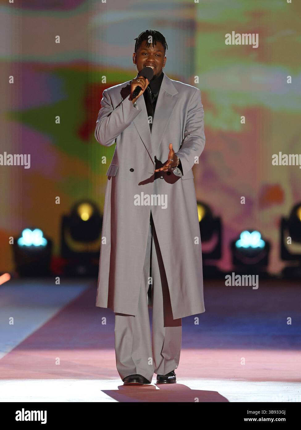 Victor Ray performs during the concert celebrating the 80th Anniversary ...