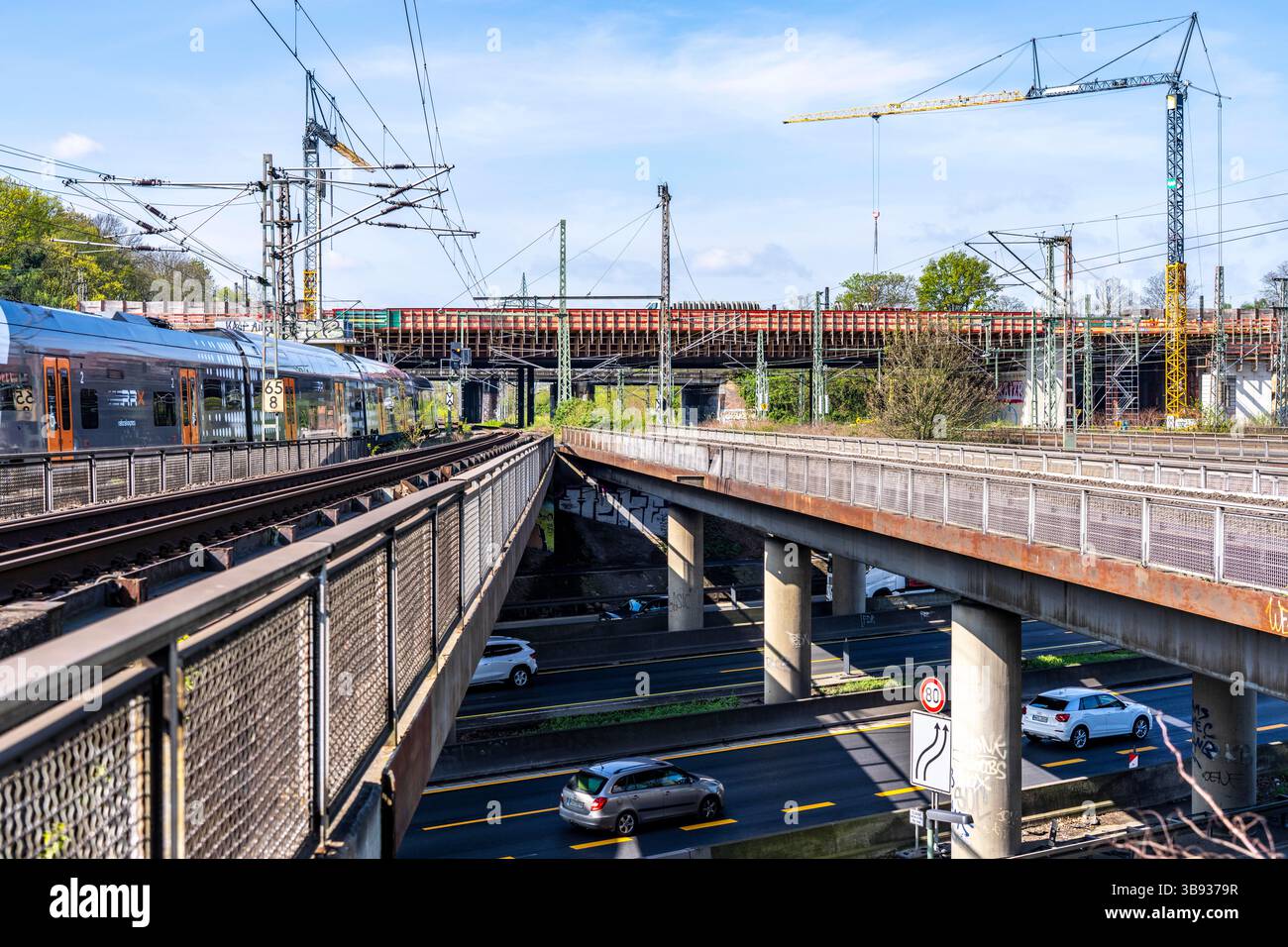Duisburg-Kaiserberg motorway junction, complete reconstruction and ...