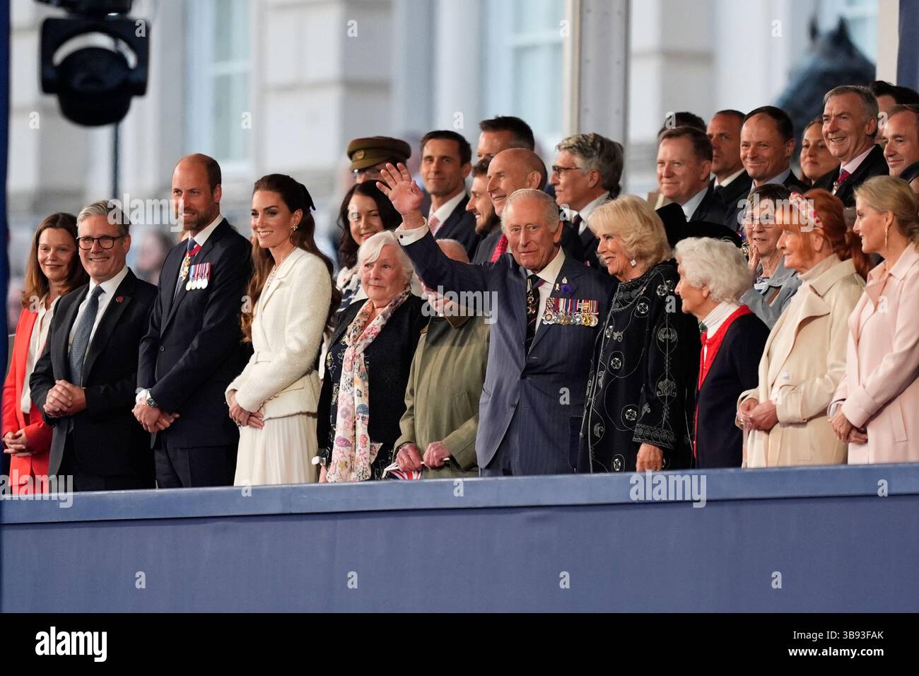 (front row left to right) Lady Victoria Starmer, Prime Minister Sir ...