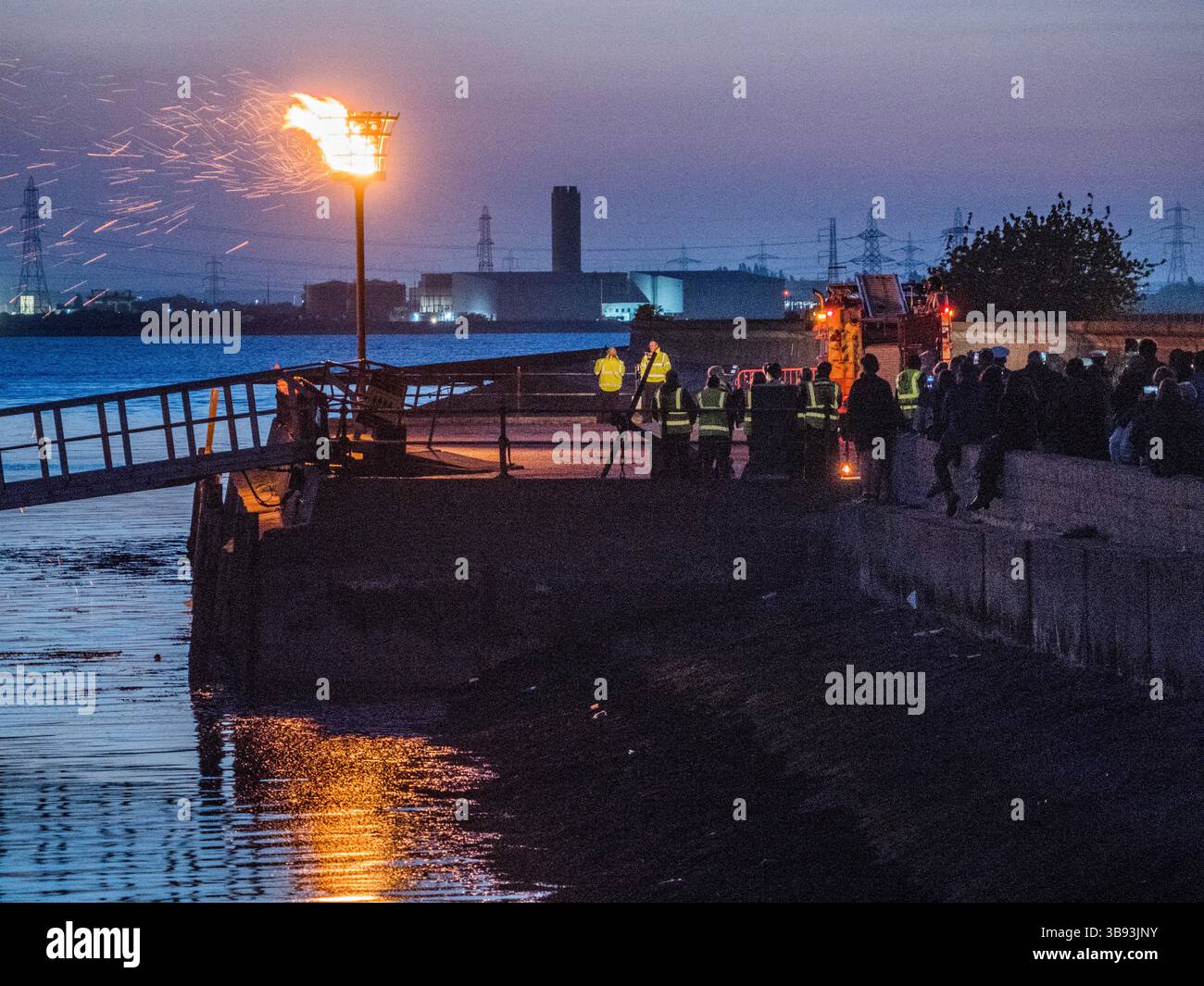 Queenborough, Kent, UK. 8th May, 2025. 80th VE Day: the lighting of the ...