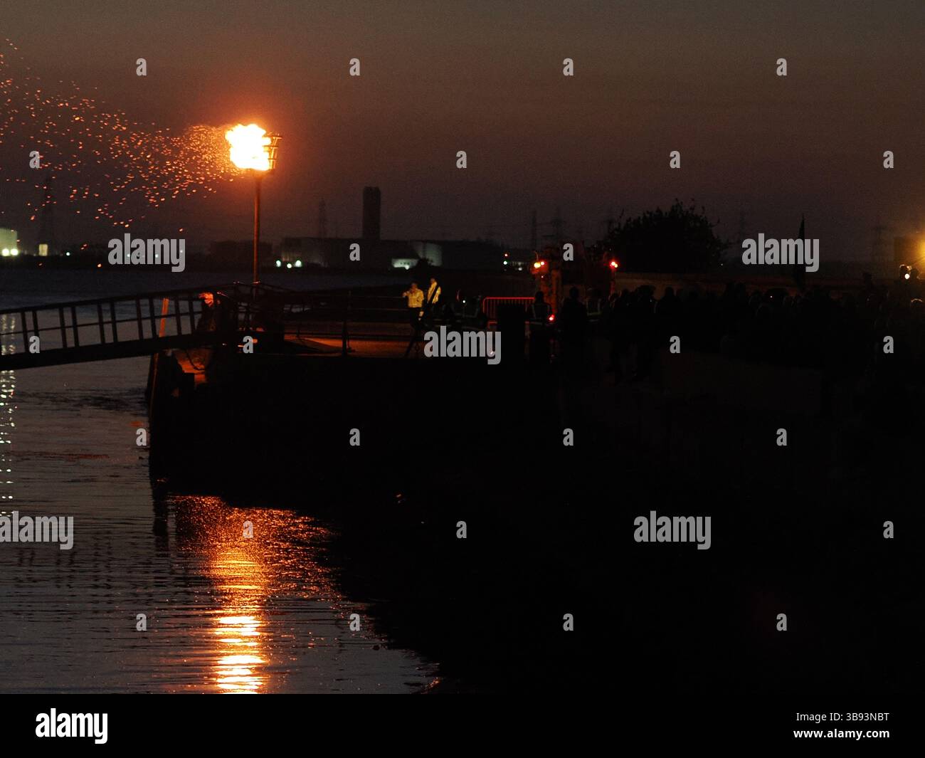 Queenborough, Kent, UK. 8th May, 2025. 80th VE Day: the lighting of the ...