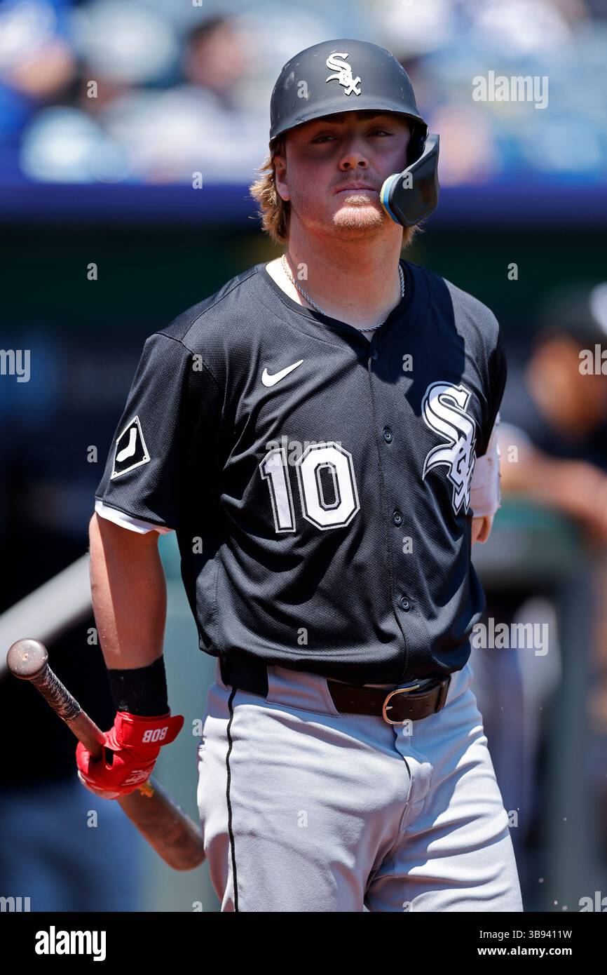 KANSAS CITY, MO - MAY 08: Chicago White Sox shortstop Chase Meidroth ...