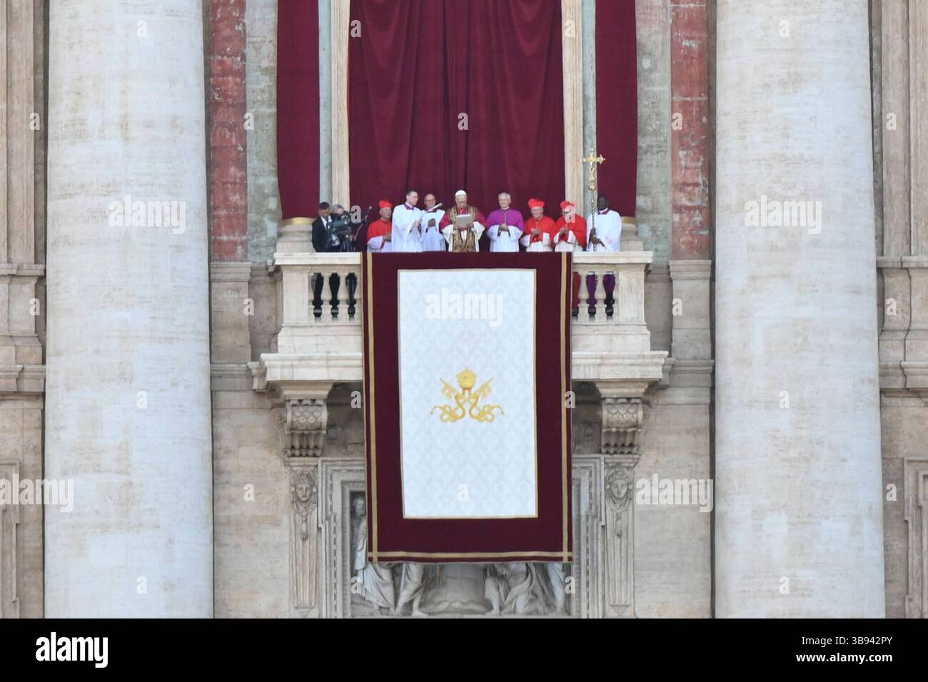 Italy, Rome, Vatican, 080525. On the second day of the conclave, in the ...