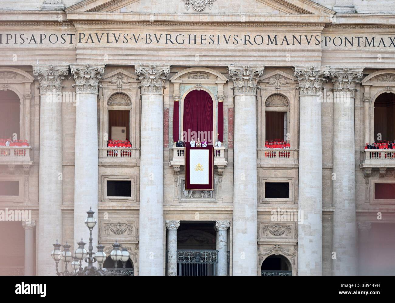 Italy, Rome, Vatican, 080525. On the second day of the conclave, in the ...