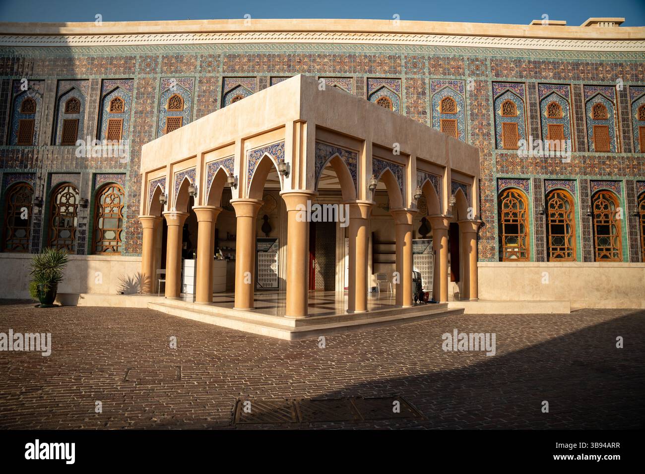 The stunning Katara Mosque in Katara Cultural Village, Doha, Qatar ...