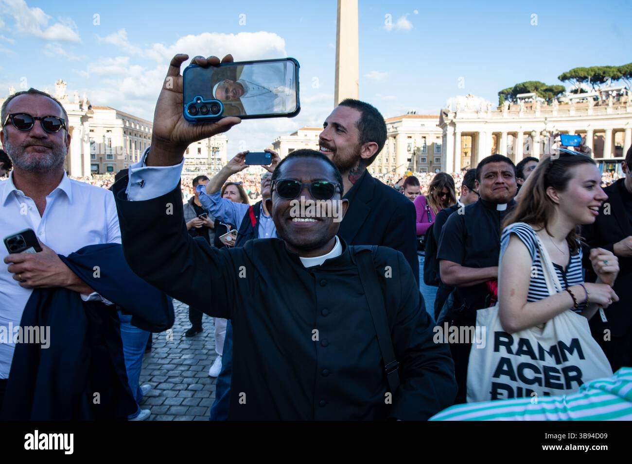 VATICAN CITY – 9 May 2025: Pope Leone XIV, formerly Cardinal Robert ...