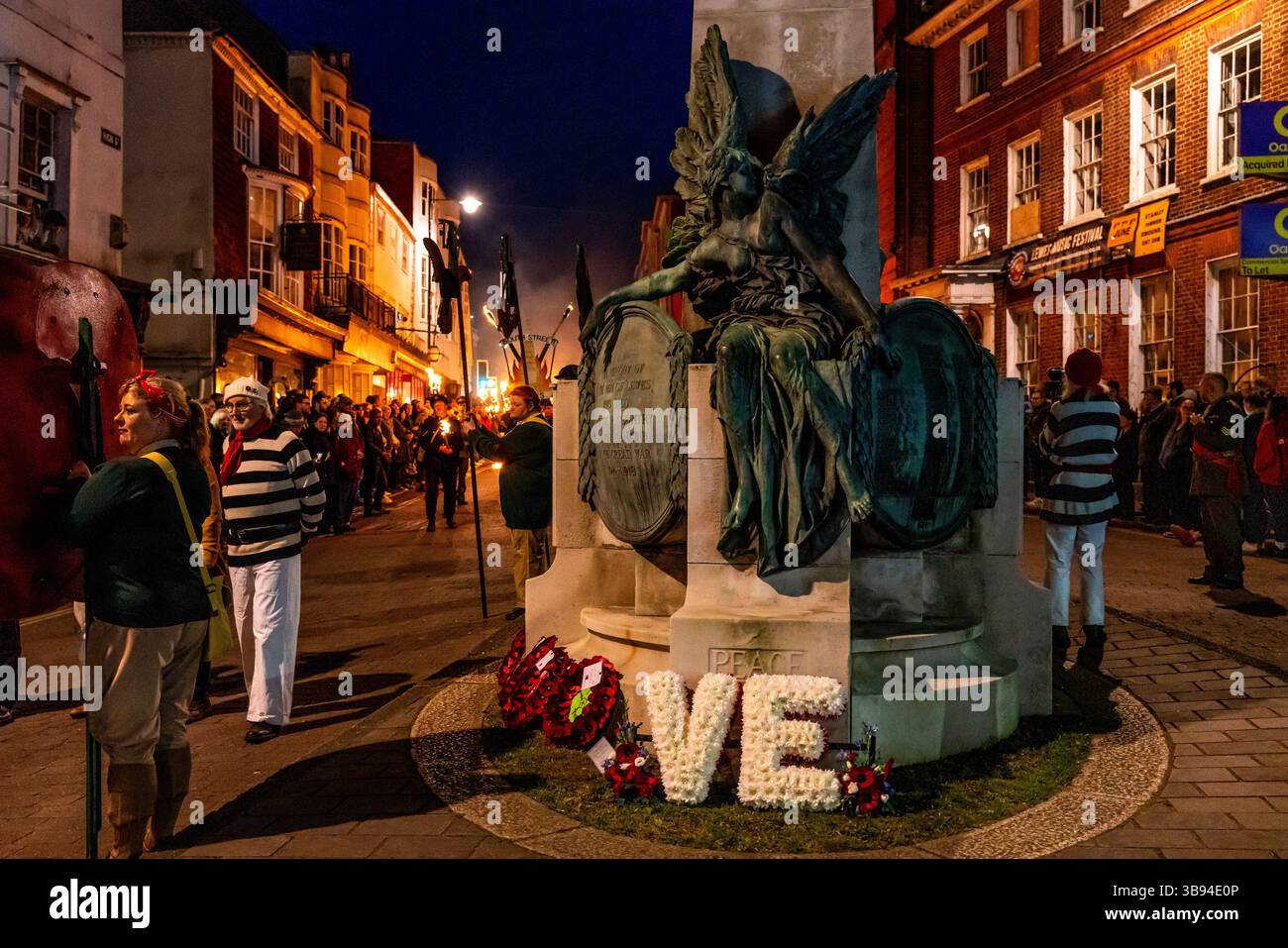 Lewes, UK. 8th May, 2025. Lewes Bonfire Societies commemorate the 80th ...