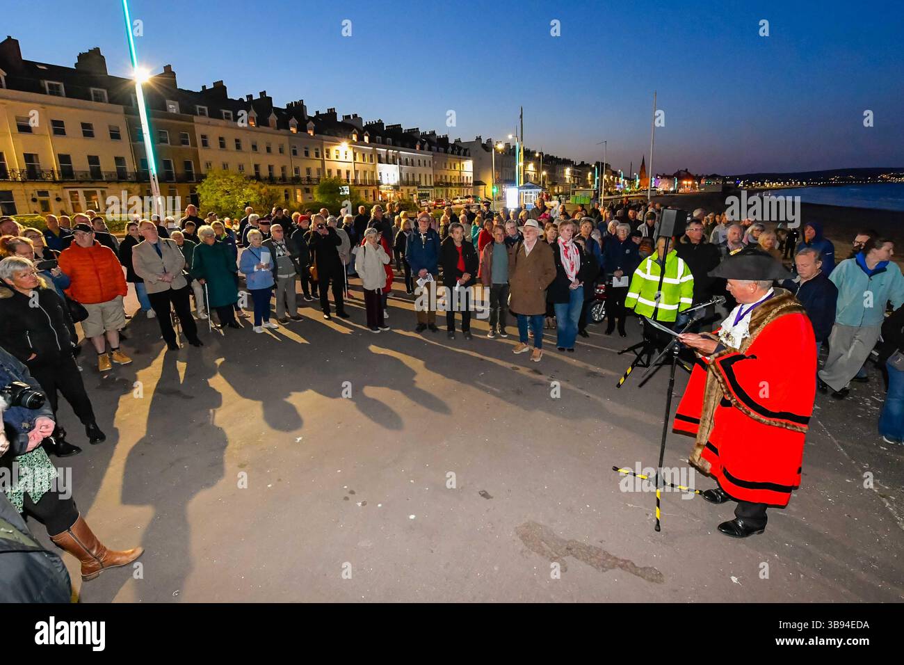 Weymouth, Dorset, UK. 8th May 2025. Weymouth mayor Cllr Jon Orrell ...
