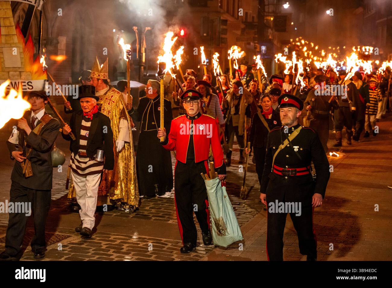 Ve day 80th anniversary hi-res stock photography and images - Alamy