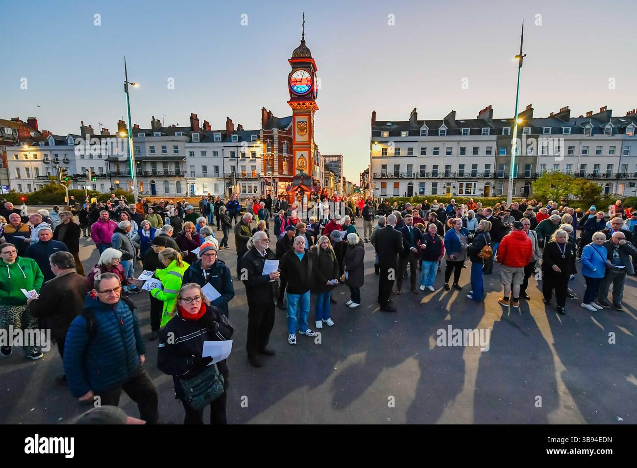 Ve day 80th anniversary hi-res stock photography and images - Alamy