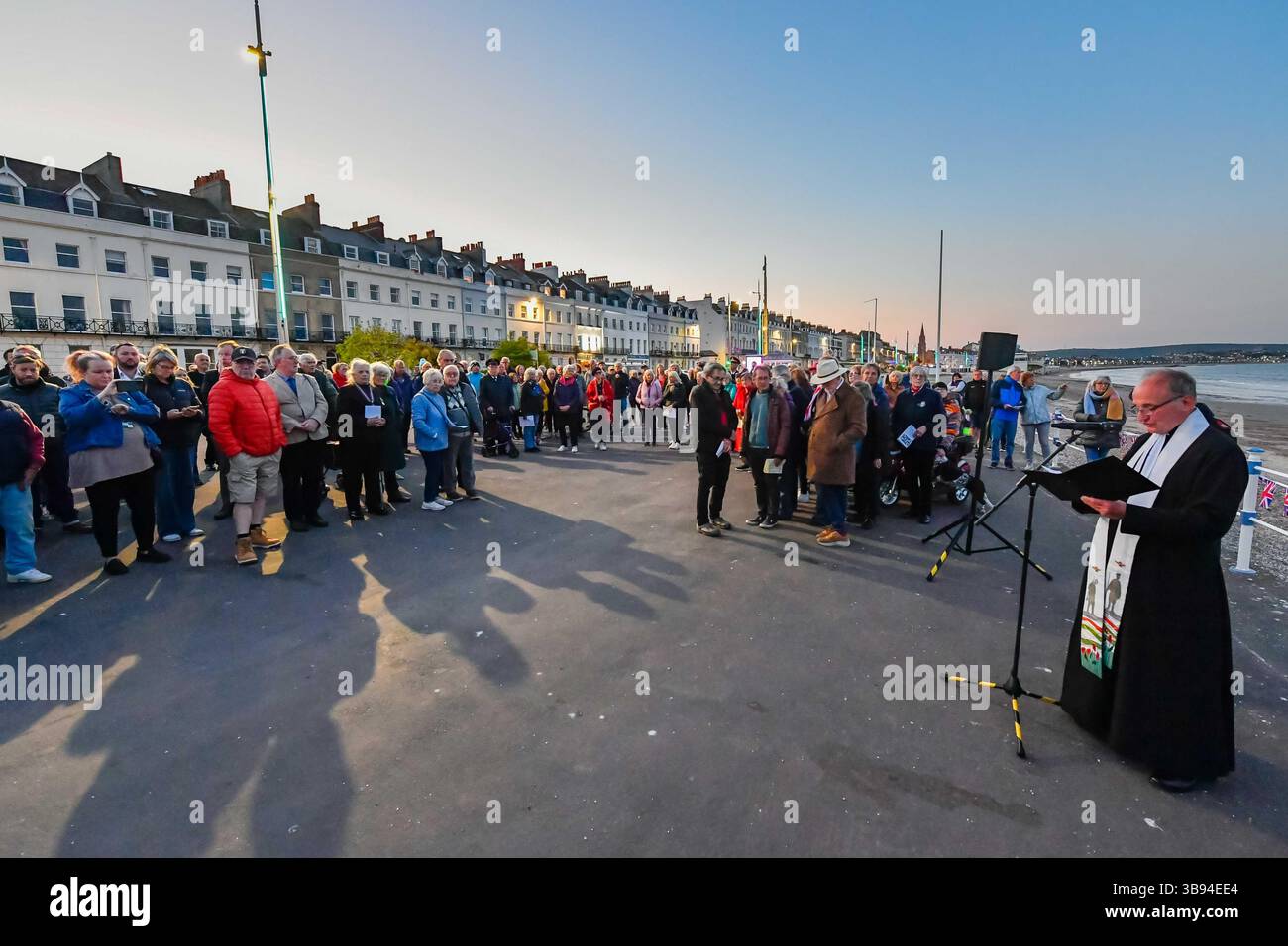 Ve day 80th anniversary hi-res stock photography and images - Alamy