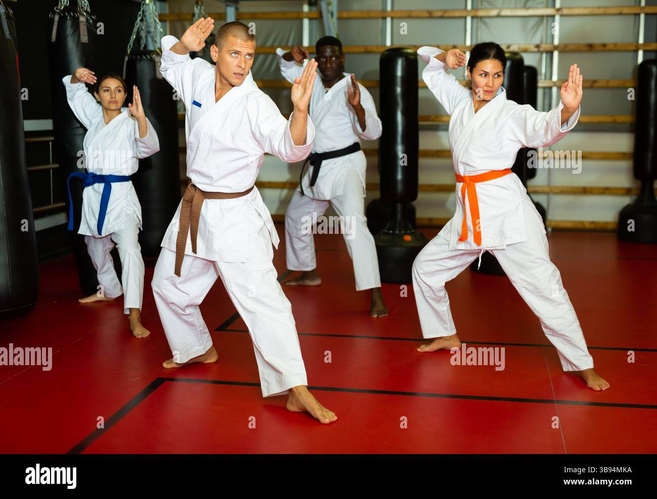 Women in kimono exercising hi-res stock photography and images - Alamy