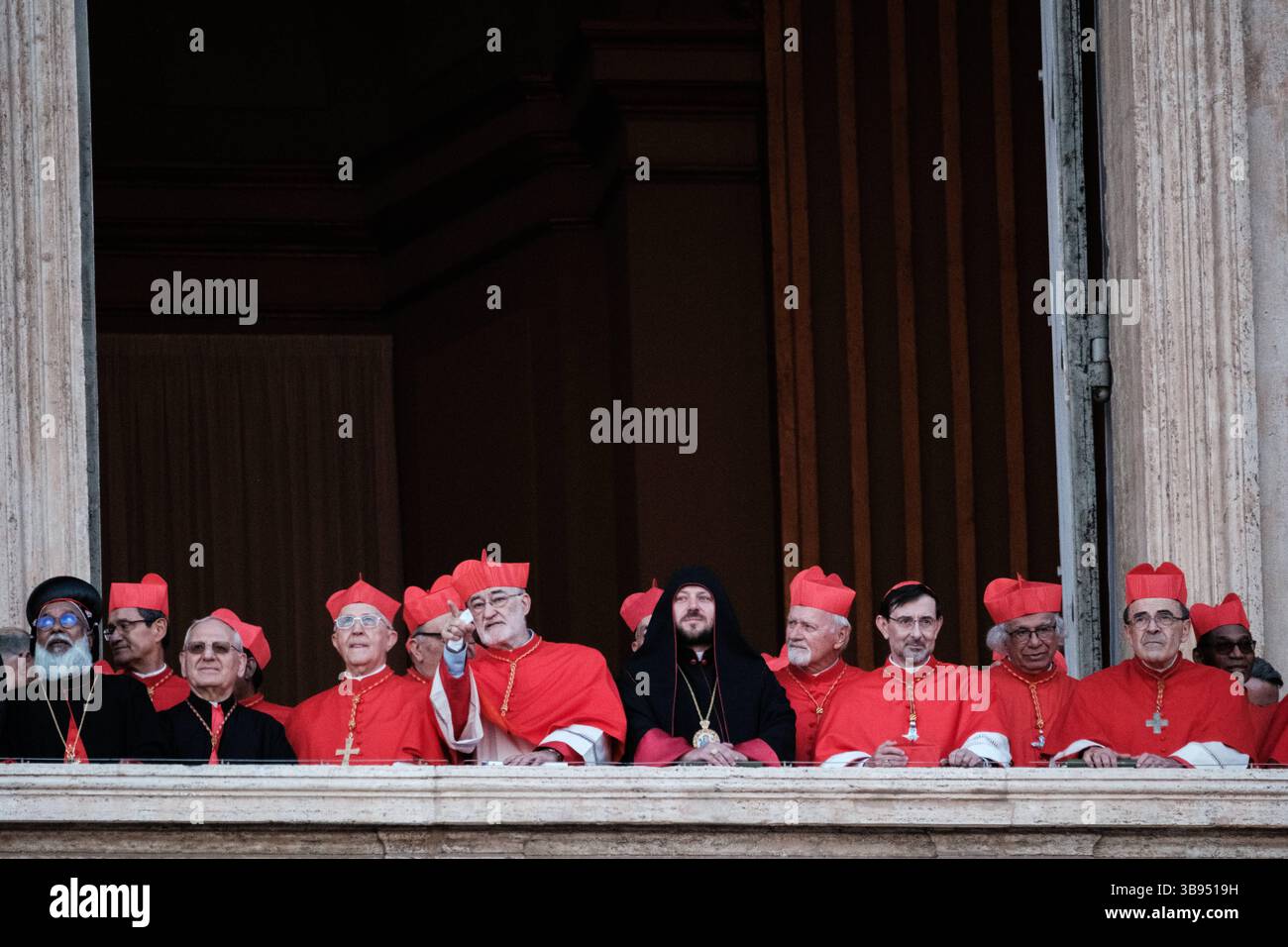 Vatican, Cardinal electors look out from the windows of St. Peter s ...