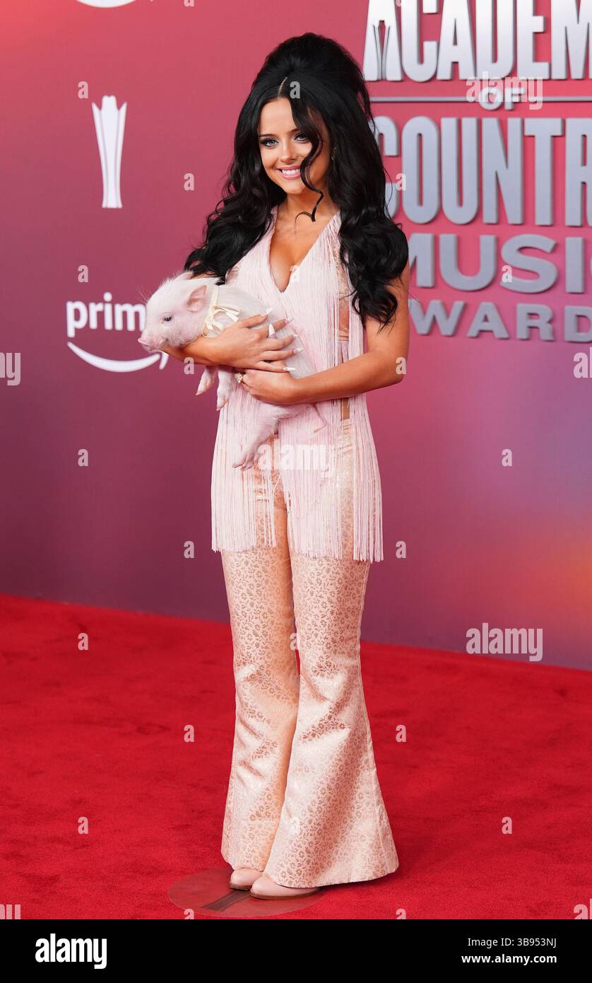 Jessie Murph arrives at the 60th annual Academy of Country Music Awards ...