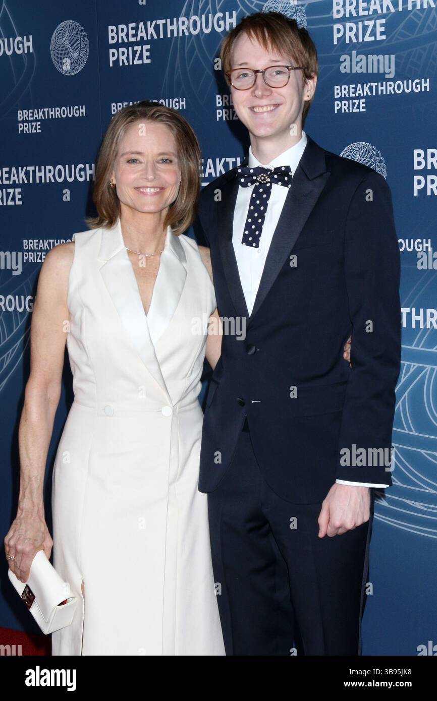 11th Breakthrough Prize Awards at Barker Hanger on April 5, 2025 in ...