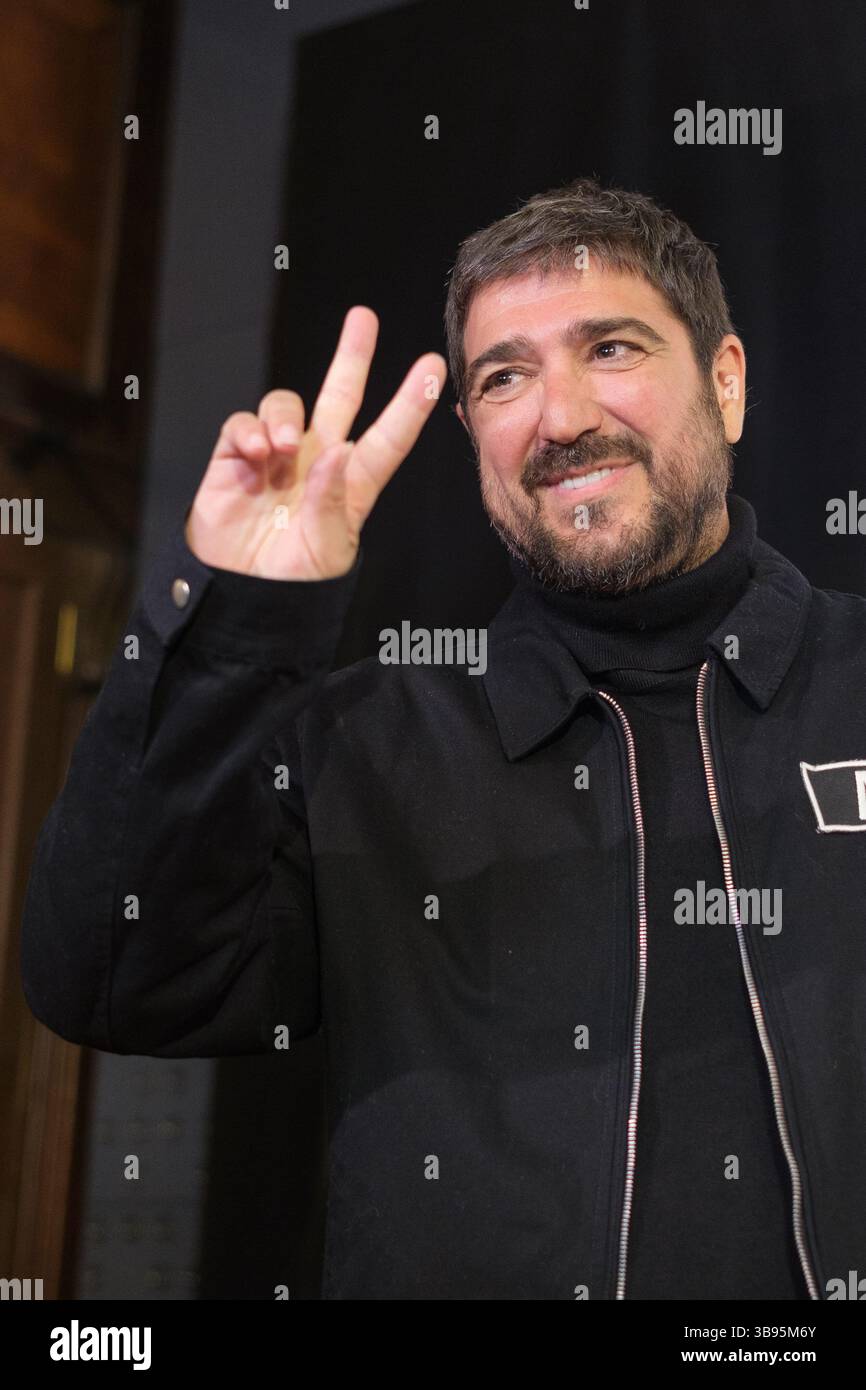 Singer Antonio Orozco presents THE OROZCO METHOD in Madrid, April 7 ...