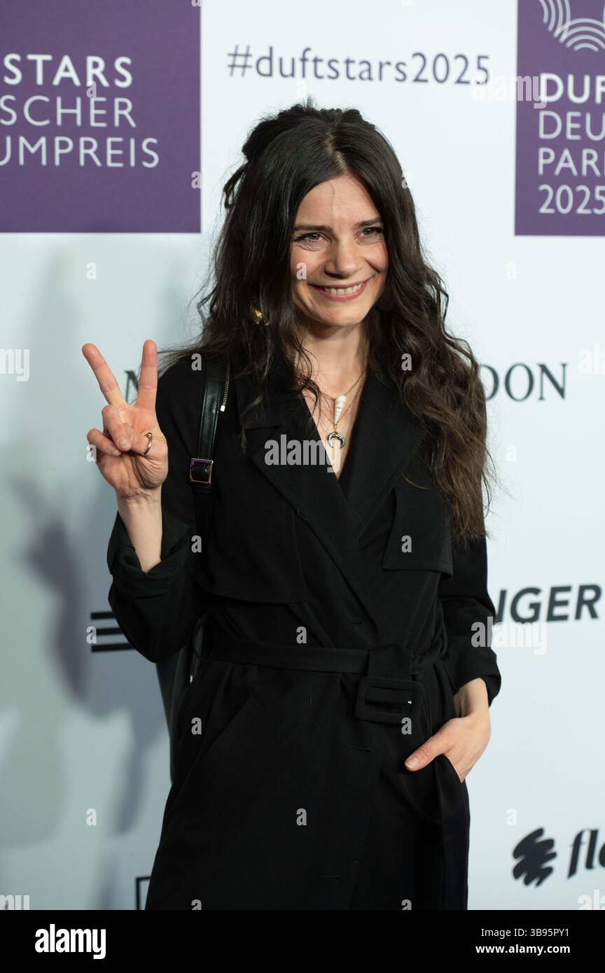 Joyce ILG, actress, portrait, portrait, cropped single image, single ...