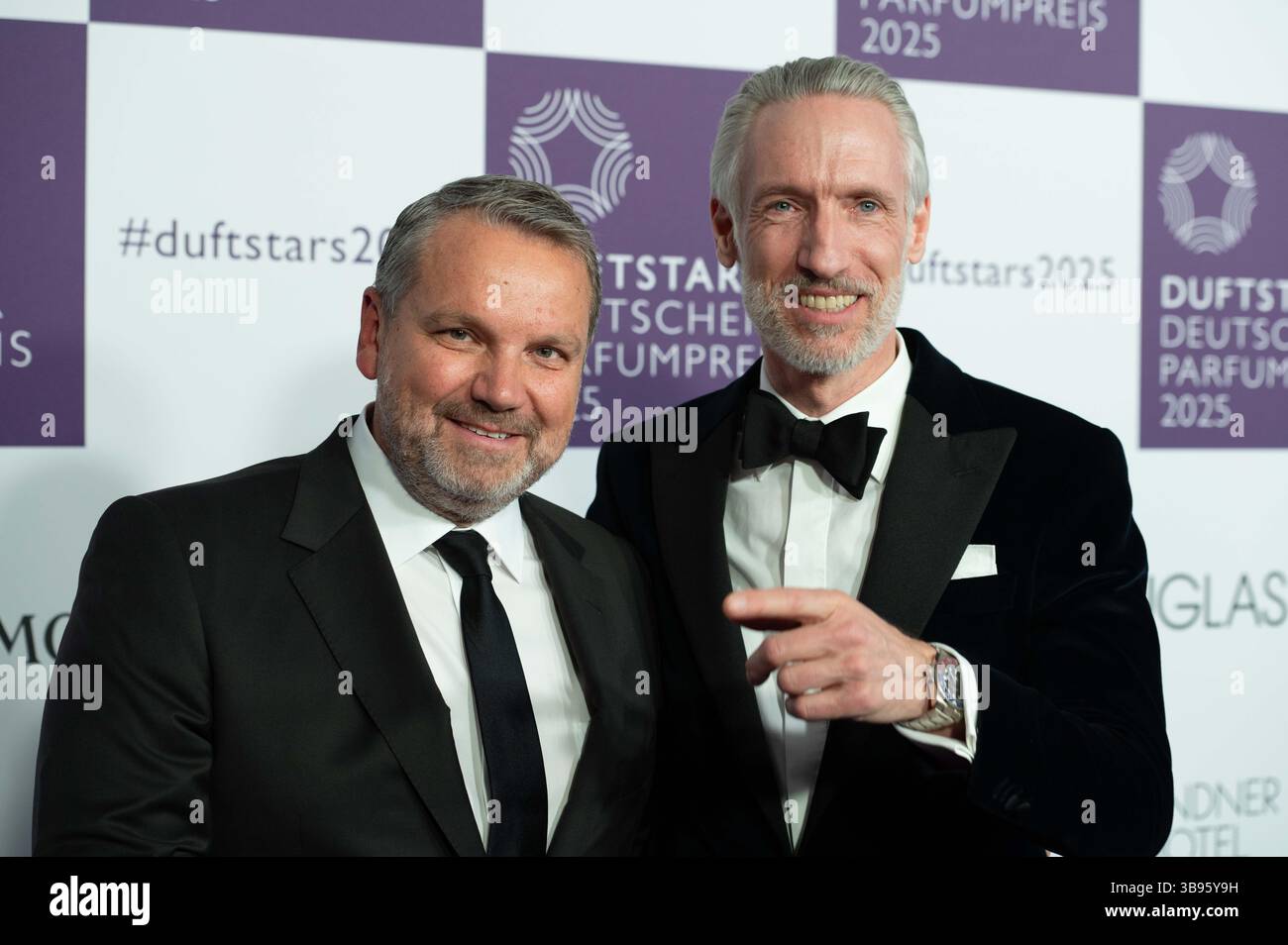 the hosts Andreas FUHLISCH (right) AND UDO HEUSER at the DUFTSTARS 2025 ...
