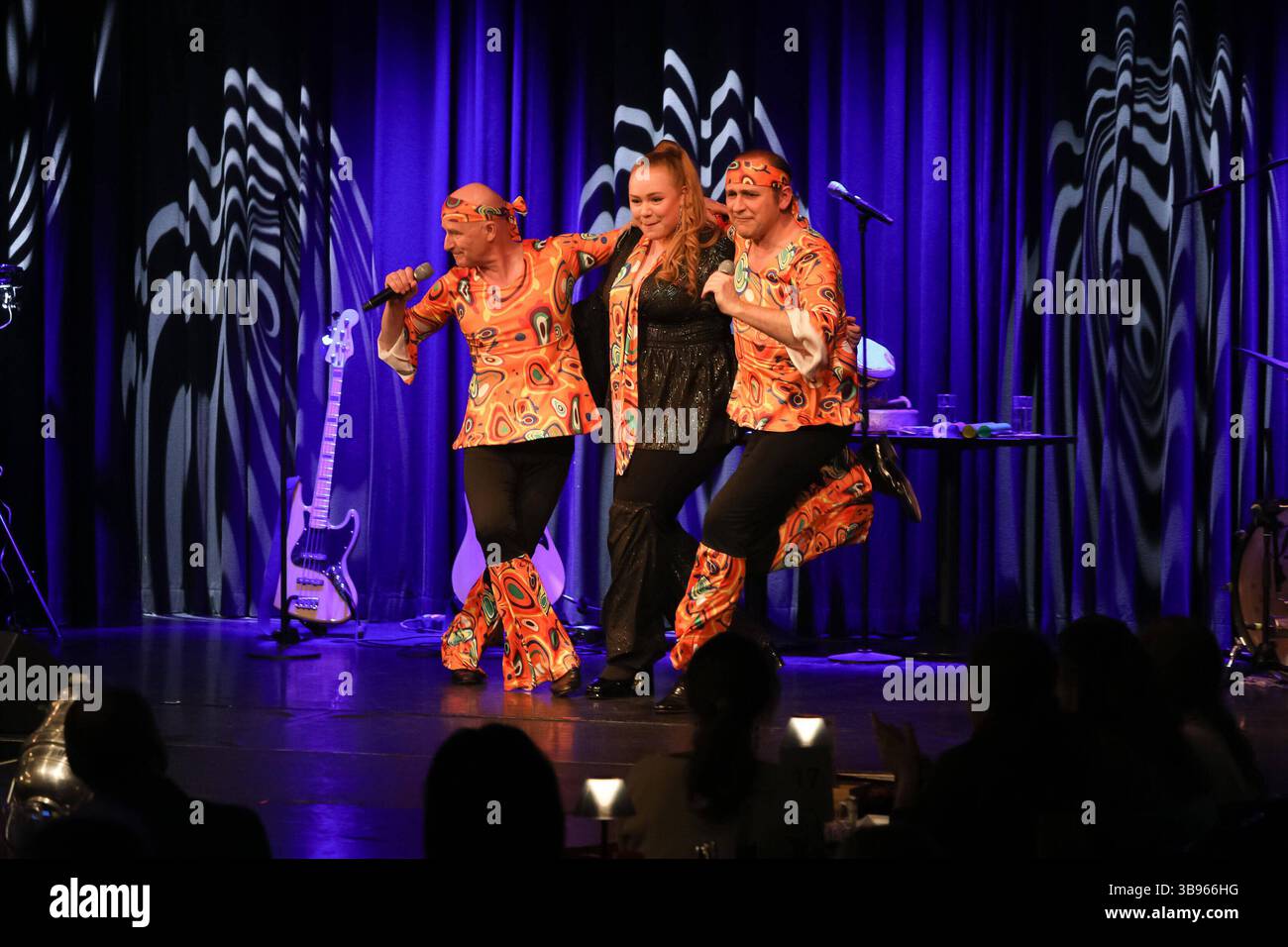 08.05.2025, Das Vindobona, ABBA MIA Premiere, Die größten ABBA-Hits in ...