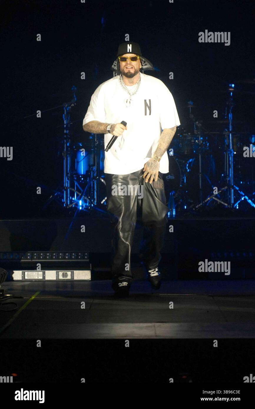 Napoli, Italy. 08th May, 2025. Palapartenope, Napoli, Italy, May 08 ...