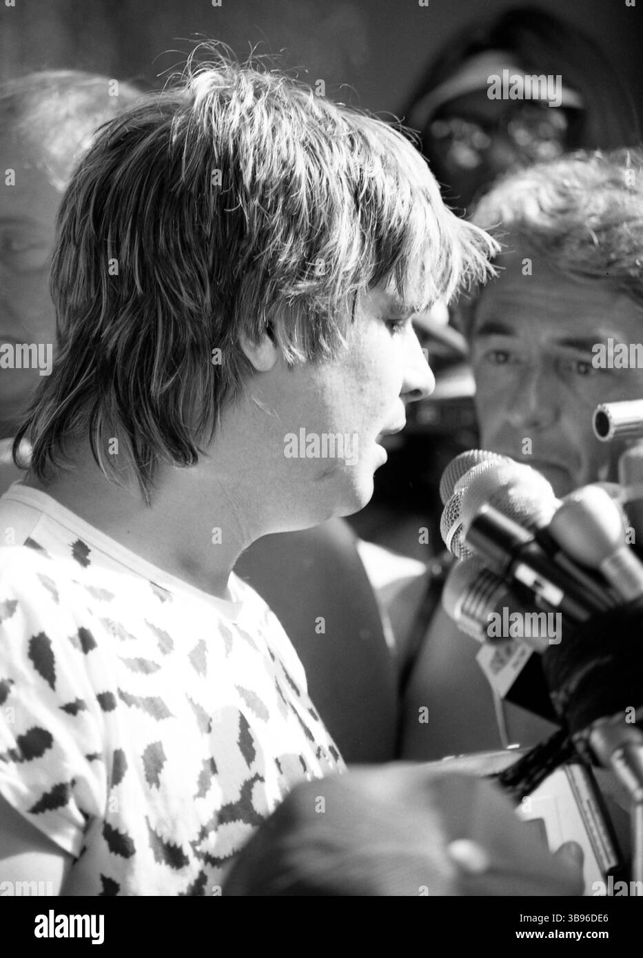 Ozzy osbourne us festival 1983 hi-res stock photography and images - Alamy