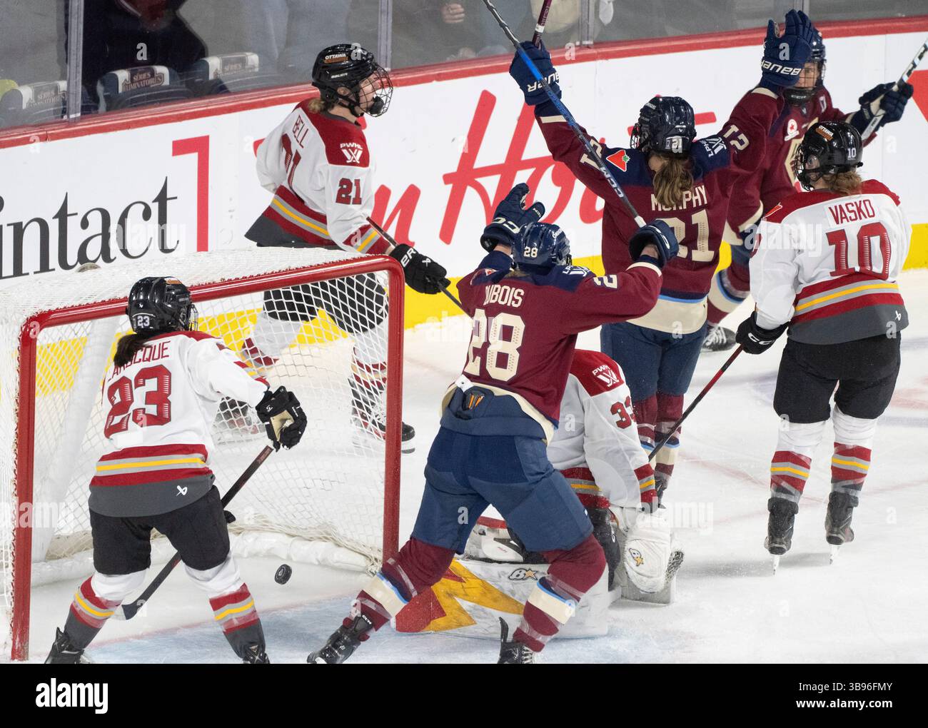 Montreal Victoire's Maureen Murphy (21) celebrates her goal over Ottawa ...