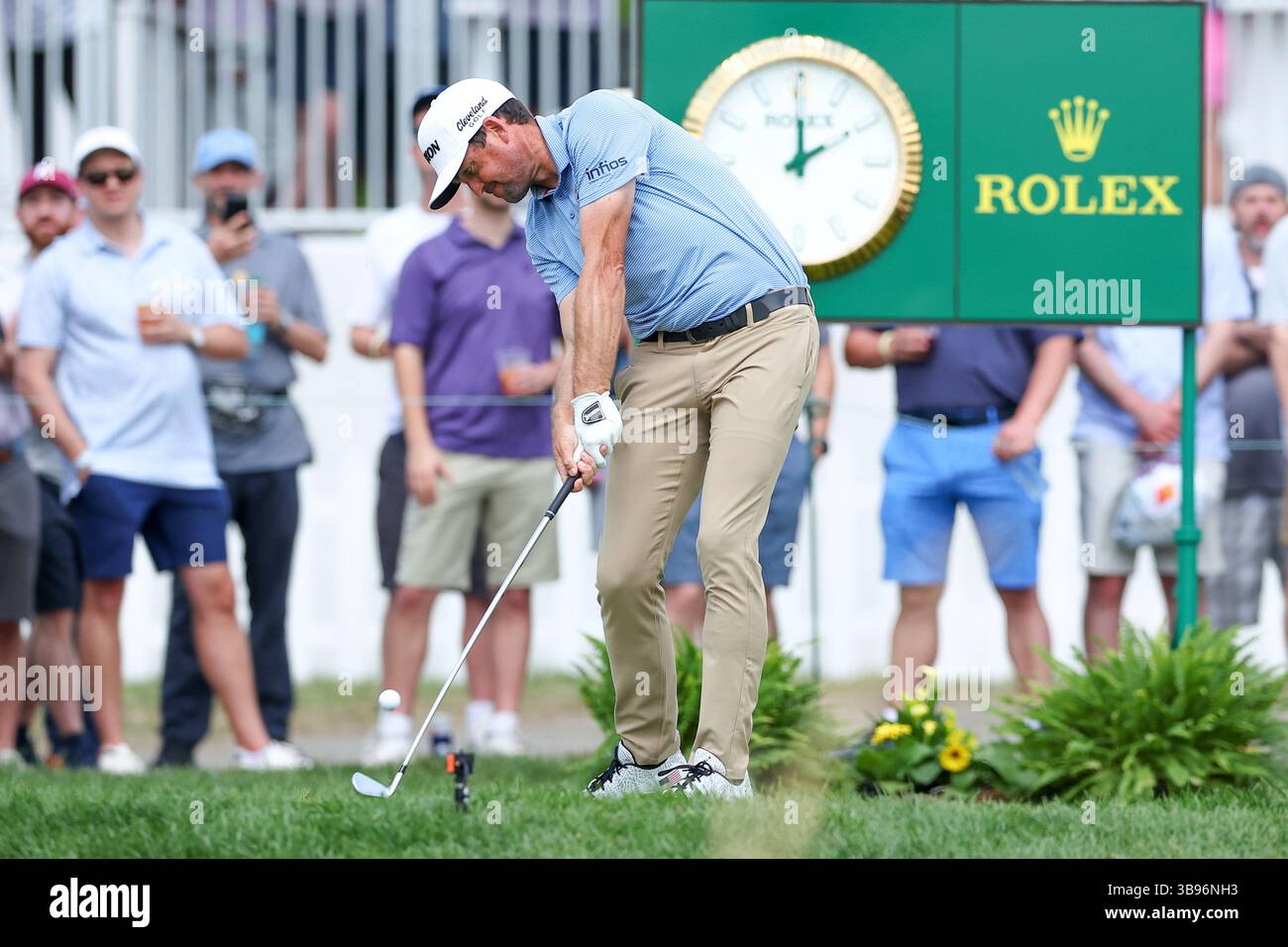 PHILADELPHIA, PA - MAY 08: Keegan Bradley tees off at the 16th tee ...