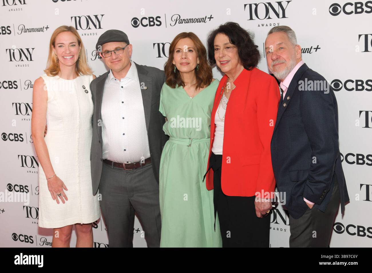 New York, USA. 08th May, 2025. Jonathan Spector, Jessica Hecht, Lynne ...
