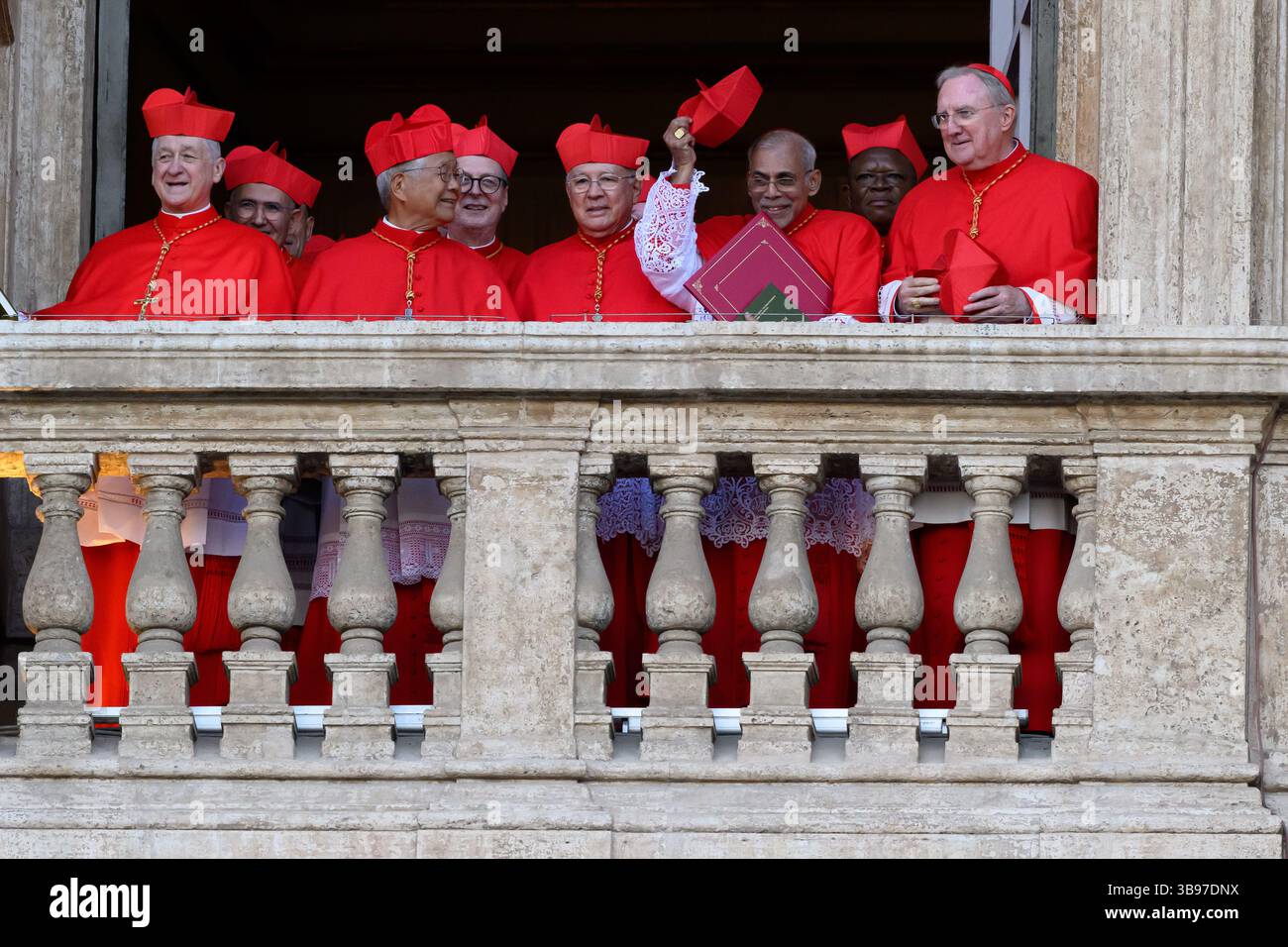 Vatican City, Italy. 08th May, 2025. Cardinals stand on a balcony of St ...