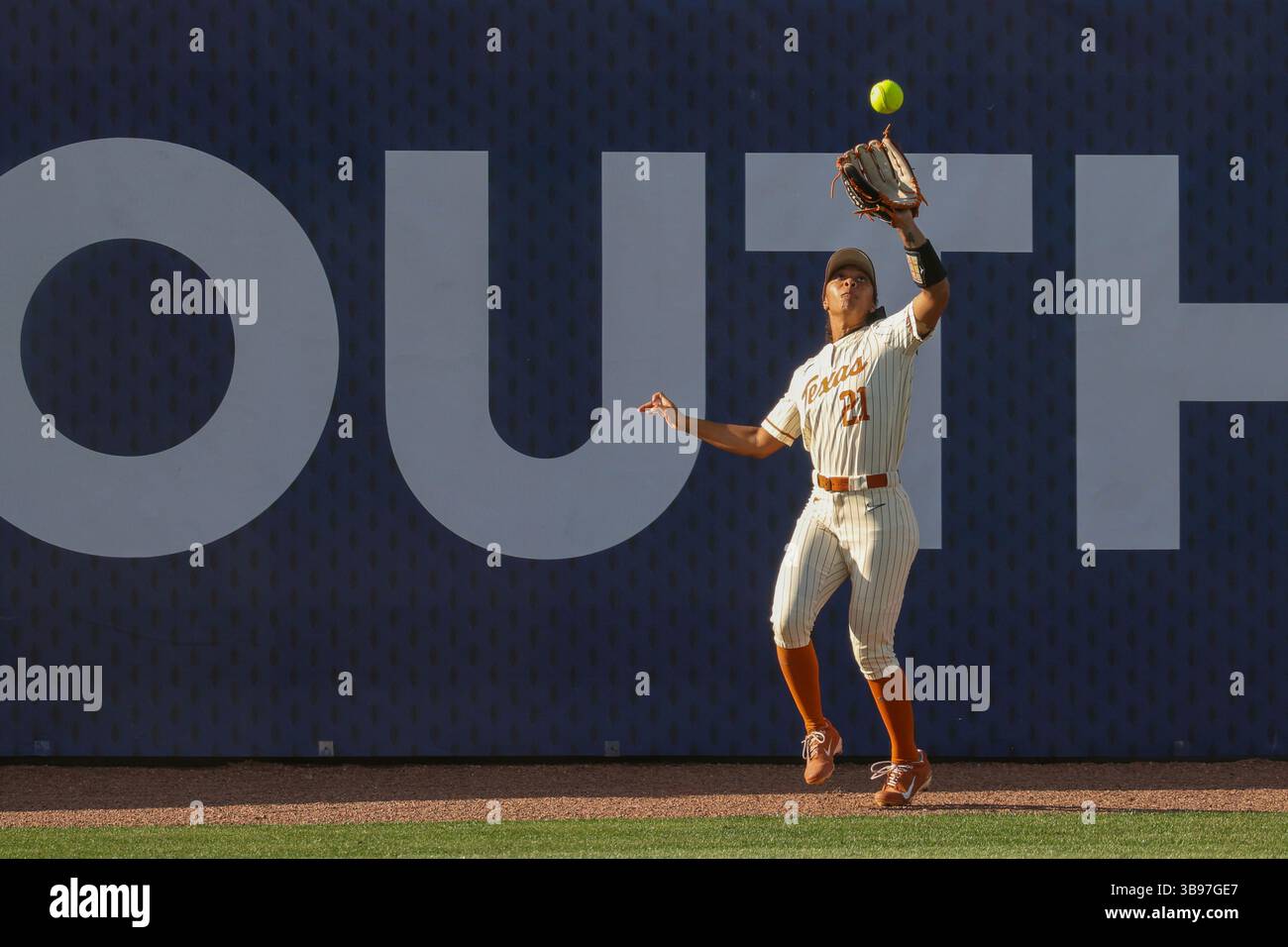 ATHENS, GA - MAY 08: Texas outfielder Kayden Henry (21) catches a fly ...