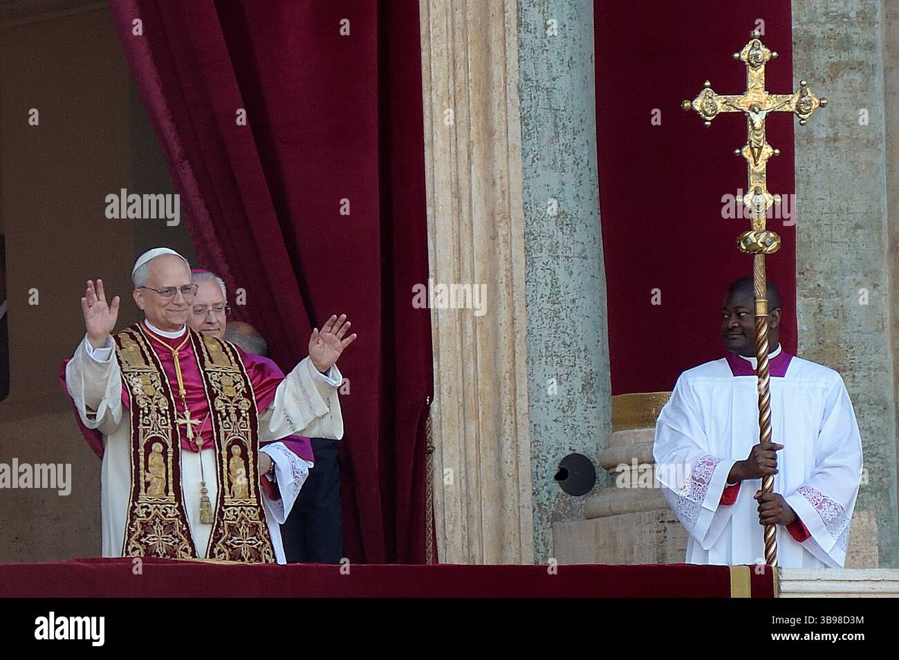 Vatican City, Vatican. 08th May, 2025. VATICAN CITY, VATICAN - MAY 08 ...