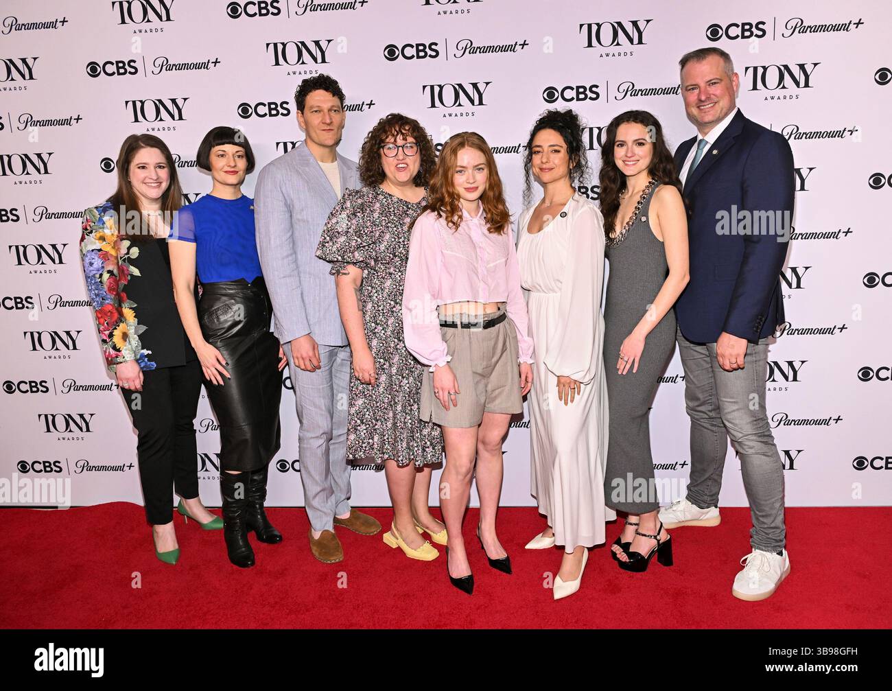 Jillian Robbins, from left, Palmer Hefferan, Gabriel Ebert, Kimberly ...