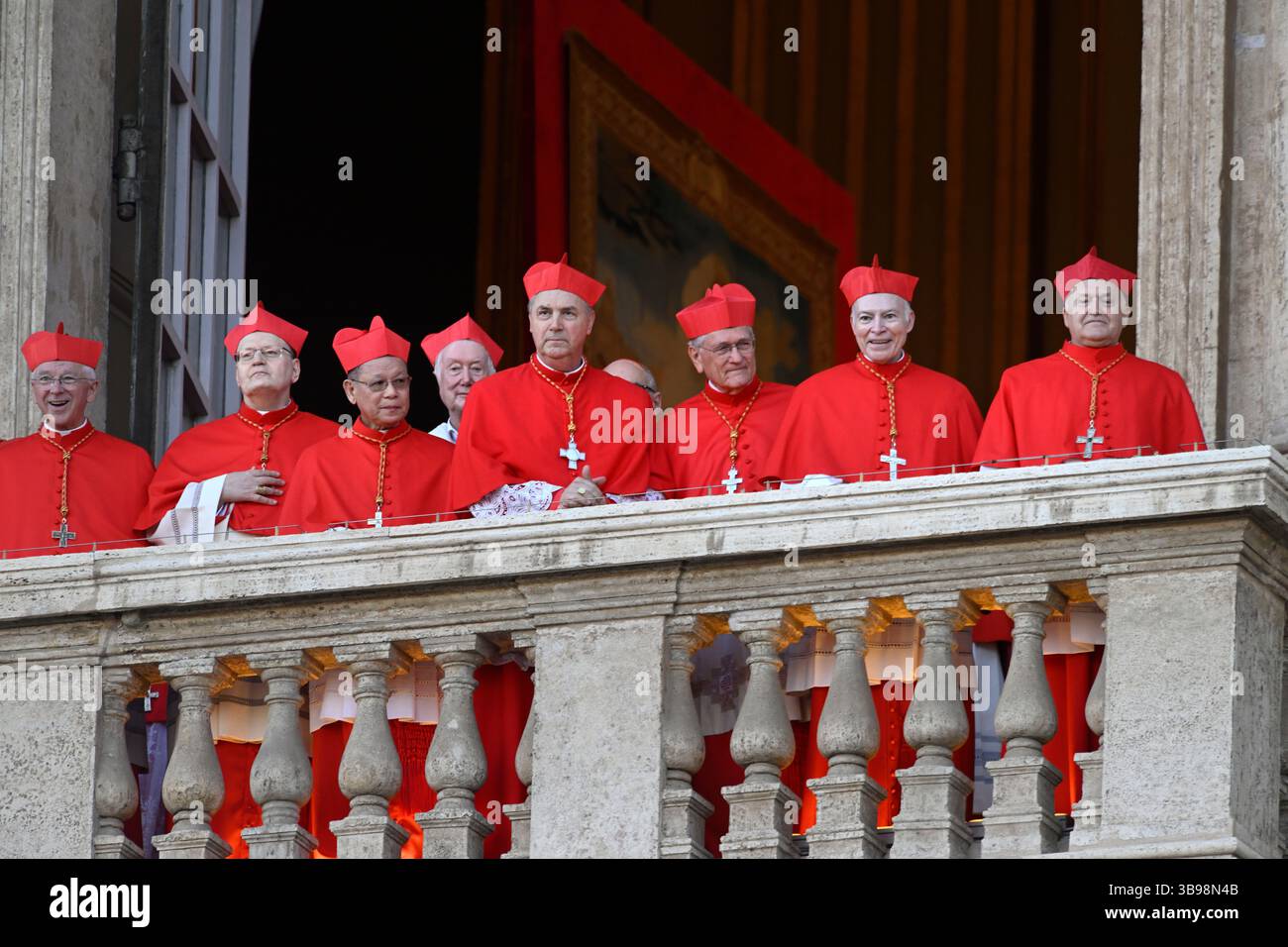 Vatican City, Vatican. 08th May, 2025. VATICAN CITY, VATICAN - MAY 08 ...
