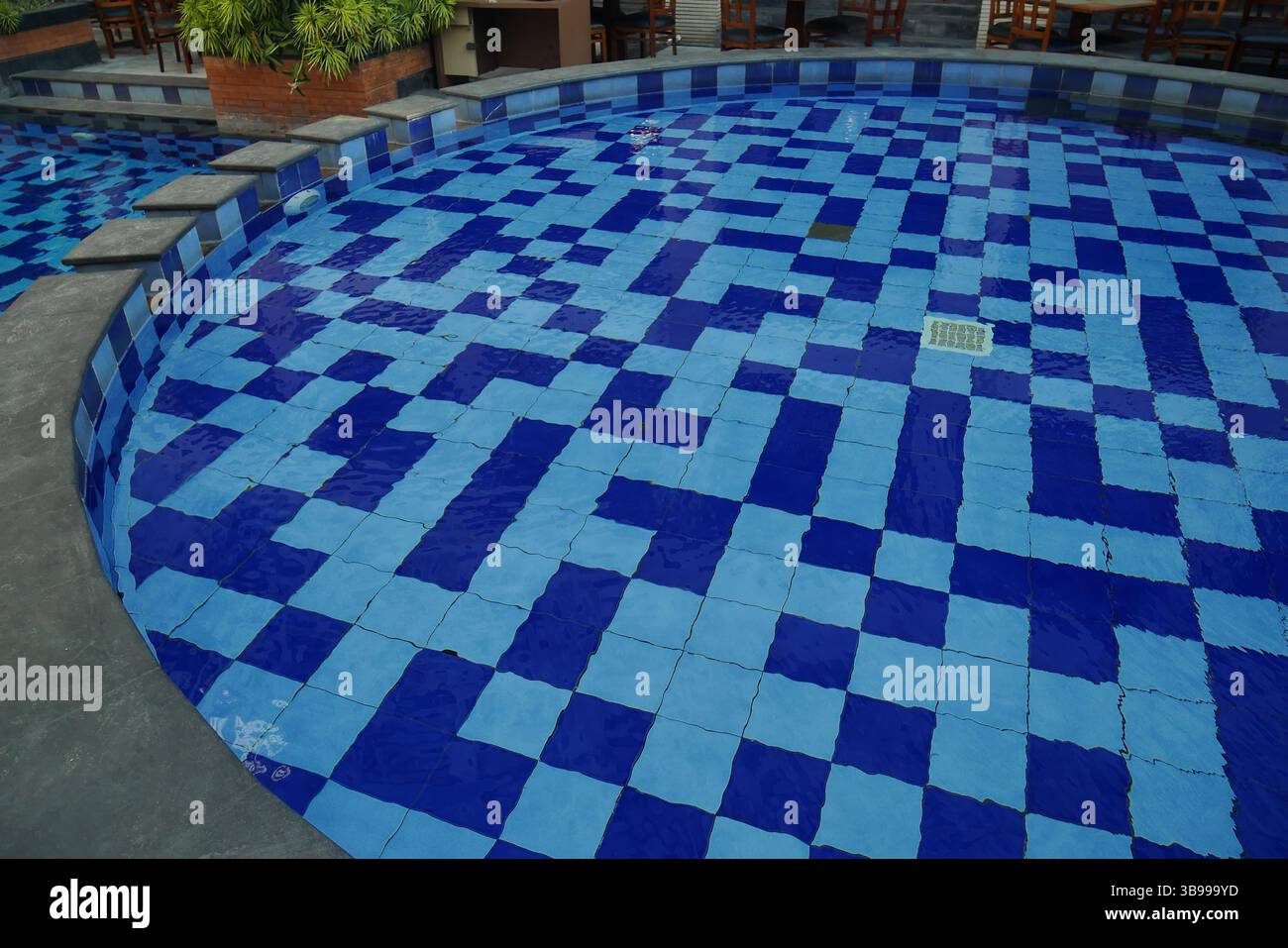 Calming tile mosaic hi-res stock photography and images - Alamy