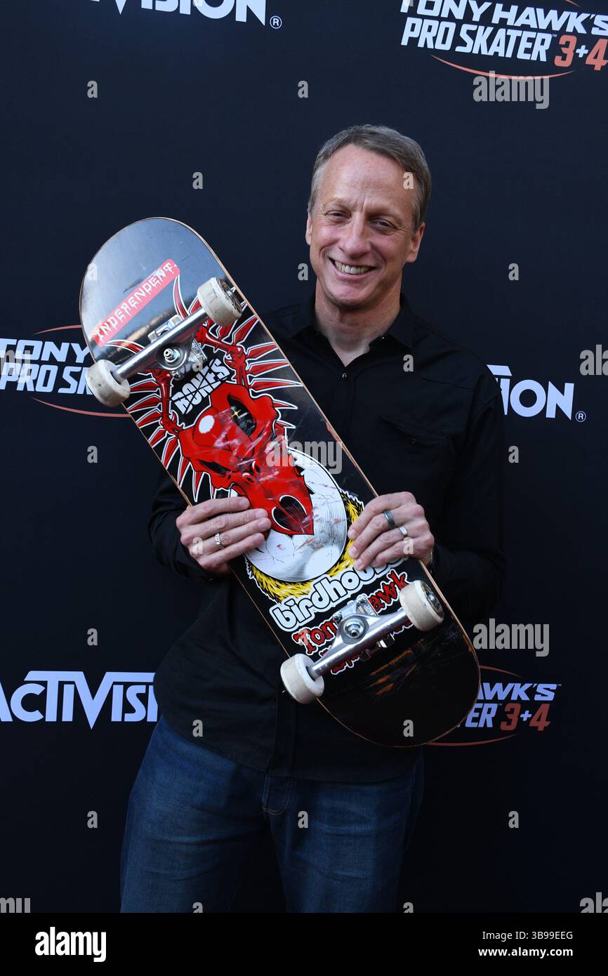 Los Angeles, California, USA 8th May 2025 Skateboarder Tony Hawk ...