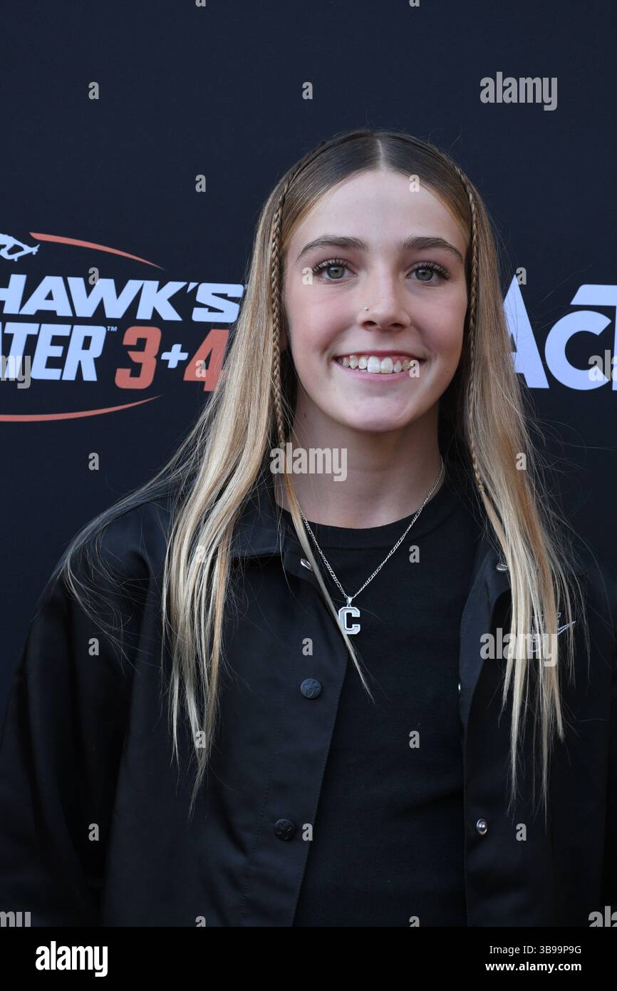 Los Angeles, California, USA 8th May 2025 Skateboarder Chloe Covell ...
